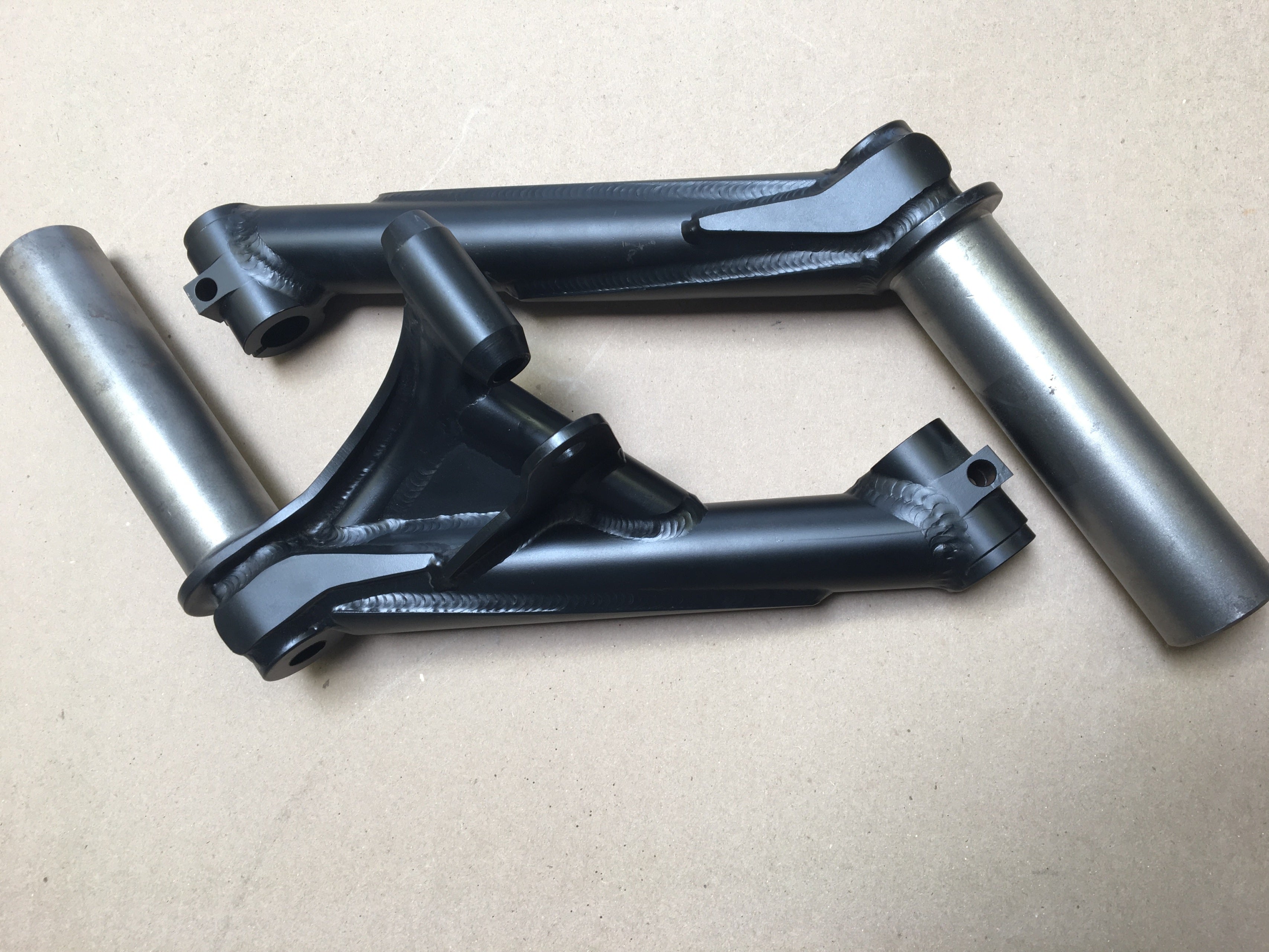 VW Front Trailing Arm 4" over upper shock mount complete set | Jake's ...